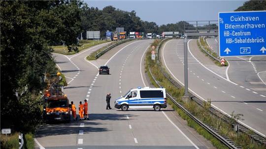 Autobahn 27 für Demonstration gesperrt - Kritik am Gericht